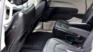 Melns Chrysler Pacifica 2018 Tallina, ar dzinēja tilpumu 3.60 L un nobraukumu 190 tūkst. km par 17800 €, foto 8 vietnē AUTOMOTO.COM.LV