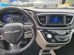 Melns Chrysler Pacifica 2020 Šauļi, ar dzinēja tilpumu 3.60 L un nobraukumu 199 tūkst. km par 13550 €, foto 11 vietnē AUTOMOTO.COM.LV