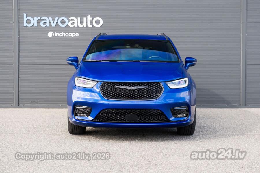 Zils Chrysler Pacifica 2022 Tartu, ar dzinēja tilpumu 3.60 L un nobraukumu 47 tūkst. km par 33900 €, foto 3 vietnē AUTOMOTO.COM.LV