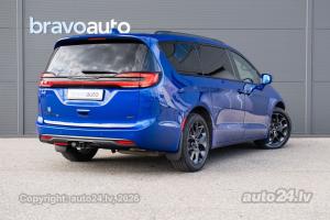 Zils Chrysler Pacifica 2022 Tartu, ar dzinēja tilpumu 3.60 L un nobraukumu 47 tūkst. km par 33900 €, foto 9 vietnē AUTOMOTO.COM.LV