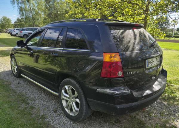 Blue Chrysler Pacifica 2004 in Alytus, with an engine capacity of 3.51 L and mileage of 165 thousand km for 650 €, photo 6 on AUTOMOTO.COM.LV