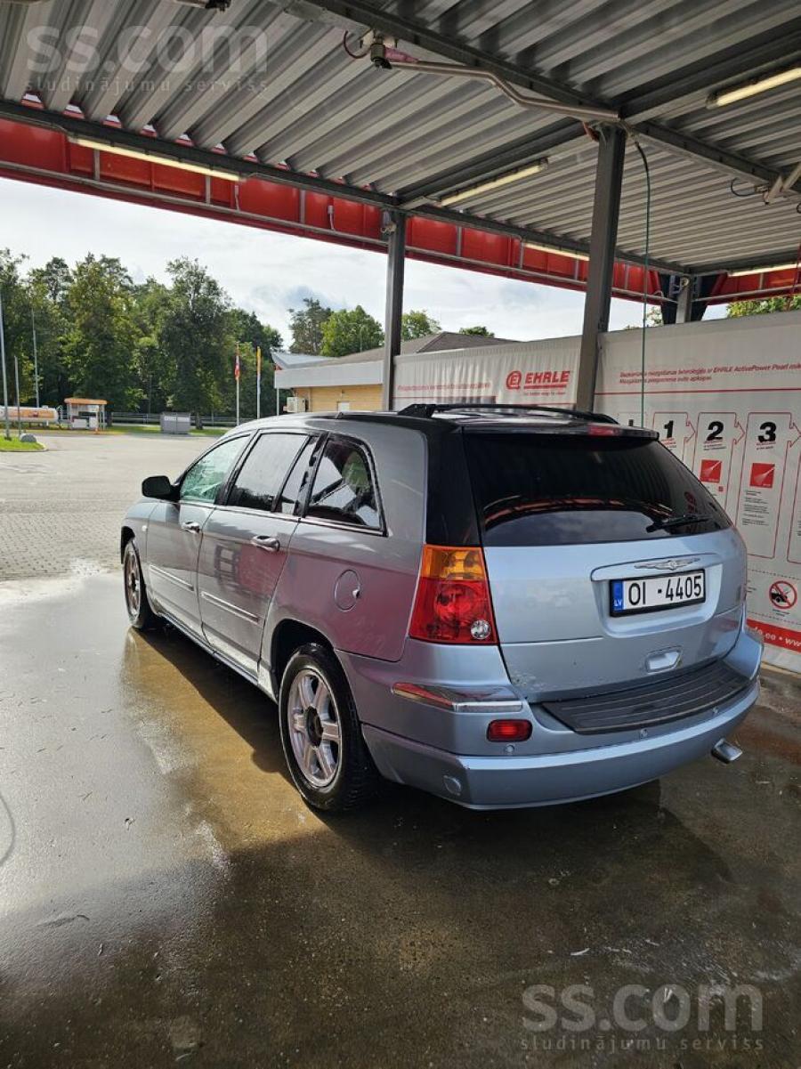 Blue Chrysler Pacifica 2005 in Riga, with an engine capacity of 3.50 L and mileage of 352 thousand km for 1600 €, photo 6 on AUTOMOTO.COM.LV
