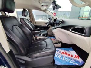Blue Chrysler Pacifica 2017 in Siauliai, with an engine capacity of 3.60 L and mileage of 280 thousand km for 11900 €, photo 21 on AUTOMOTO.COM.LV