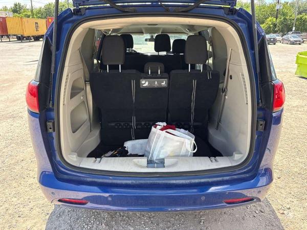 Blue Chrysler Pacifica 2019 in Klaipeda, with an engine capacity of 3.60 L and mileage of 78 thousand km for 8000 €, photo 10 on AUTOMOTO.COM.LV