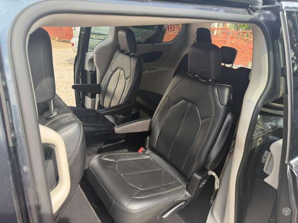 Синий Крайслер Пасифик 2020 в Каунас, объемом двигателя 3.60 л и пробегом 117 тыс. км за 18200 €, фото 10 на AUTOMOTO.COM.LV