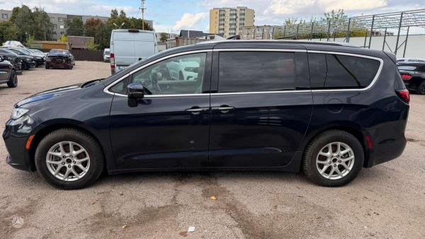 Zils Chrysler Pacifica 2021 Ukmergė, ar dzinēja tilpumu 3.61 L un nobraukumu 222 tūkst. km par 12999 €, foto 4 vietnē AUTOMOTO.COM.LV