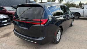 Zils Chrysler Pacifica 2021 Ukmergė, ar dzinēja tilpumu 3.61 L un nobraukumu 222 tūkst. km par 12999 €, foto 7 vietnē AUTOMOTO.COM.LV