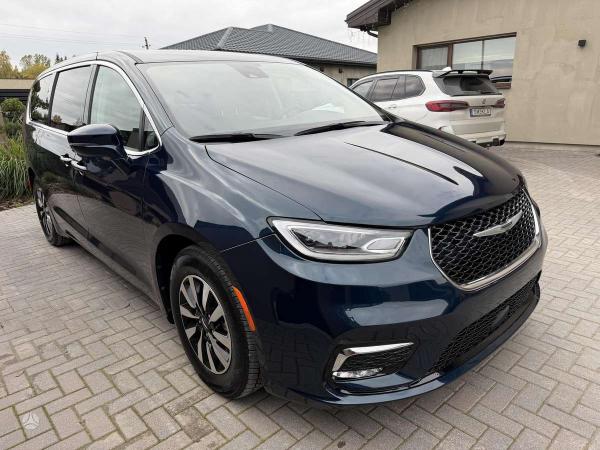 Zils Chrysler Pacifica 2022 Šauļi, ar dzinēja tilpumu 3.61 L un nobraukumu 146 tūkst. km par 22500 €, foto 10 vietnē AUTOMOTO.COM.LV