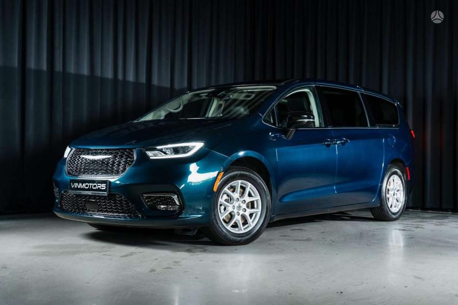 Zils Chrysler Pacifica 2024 Viļņa, ar dzinēja tilpumu 3.60 L un nobraukumu 71 tūkst. km par 32999 €, foto 1 vietnē AUTOMOTO.COM.LV