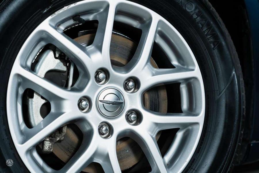 Zils Chrysler Pacifica 2024 Viļņa, ar dzinēja tilpumu 3.60 L un nobraukumu 71 tūkst. km par 32999 €, foto 12 vietnē AUTOMOTO.COM.LV