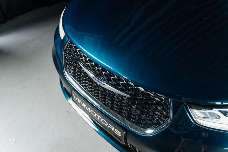 Zils Chrysler Pacifica 2024 Viļņa, ar dzinēja tilpumu 3.60 L un nobraukumu 71 tūkst. km par 32999 €, foto 16 vietnē AUTOMOTO.COM.LV