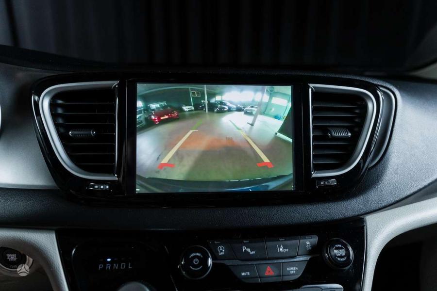 Zils Chrysler Pacifica 2024 Viļņa, ar dzinēja tilpumu 3.60 L un nobraukumu 71 tūkst. km par 32999 €, foto 31 vietnē AUTOMOTO.COM.LV