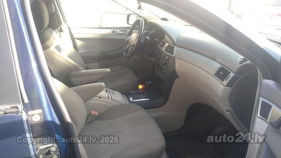 Zils Chrysler Pacifica 2005 Tallina, ar dzinēja tilpumu 3.80 L un nobraukumu 0 tūkst. km par 2500 €, foto 1 vietnē AUTOMOTO.COM.LV