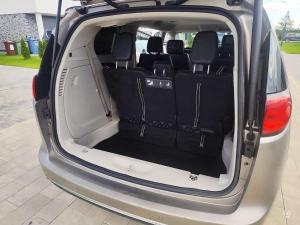 Brown Chrysler Pacifica 2017 in Kaunas, with an engine capacity of 3.60 L and mileage of 212 thousand km for 9300 €, photo 14 on AUTOMOTO.COM.LV