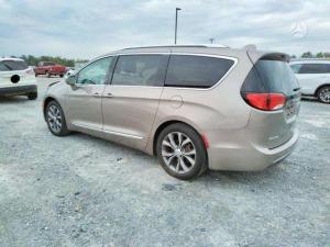 Brown Chrysler Pacifica 2017 in Telschi, with an engine capacity of 3.61 L and mileage of 179 thousand km for 17400 €, photo 49 on AUTOMOTO.COM.LV