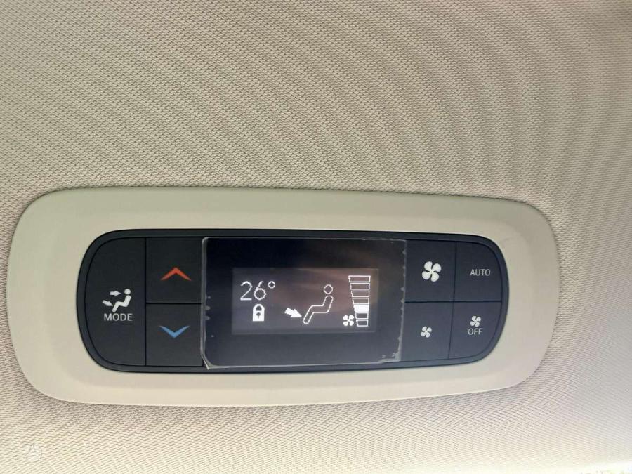 Brown Chrysler Pacifica 2017 in Kaunas, with an engine capacity of 3.61 L and mileage of 160 thousand km for 16500 €, photo 36 on AUTOMOTO.COM.LV