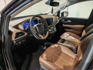 Brūns Chrysler Pacifica 2017 Šauļi, ar dzinēja tilpumu 3.61 L un nobraukumu 195 tūkst. km par 16900 €, foto 15 vietnē AUTOMOTO.COM.LV