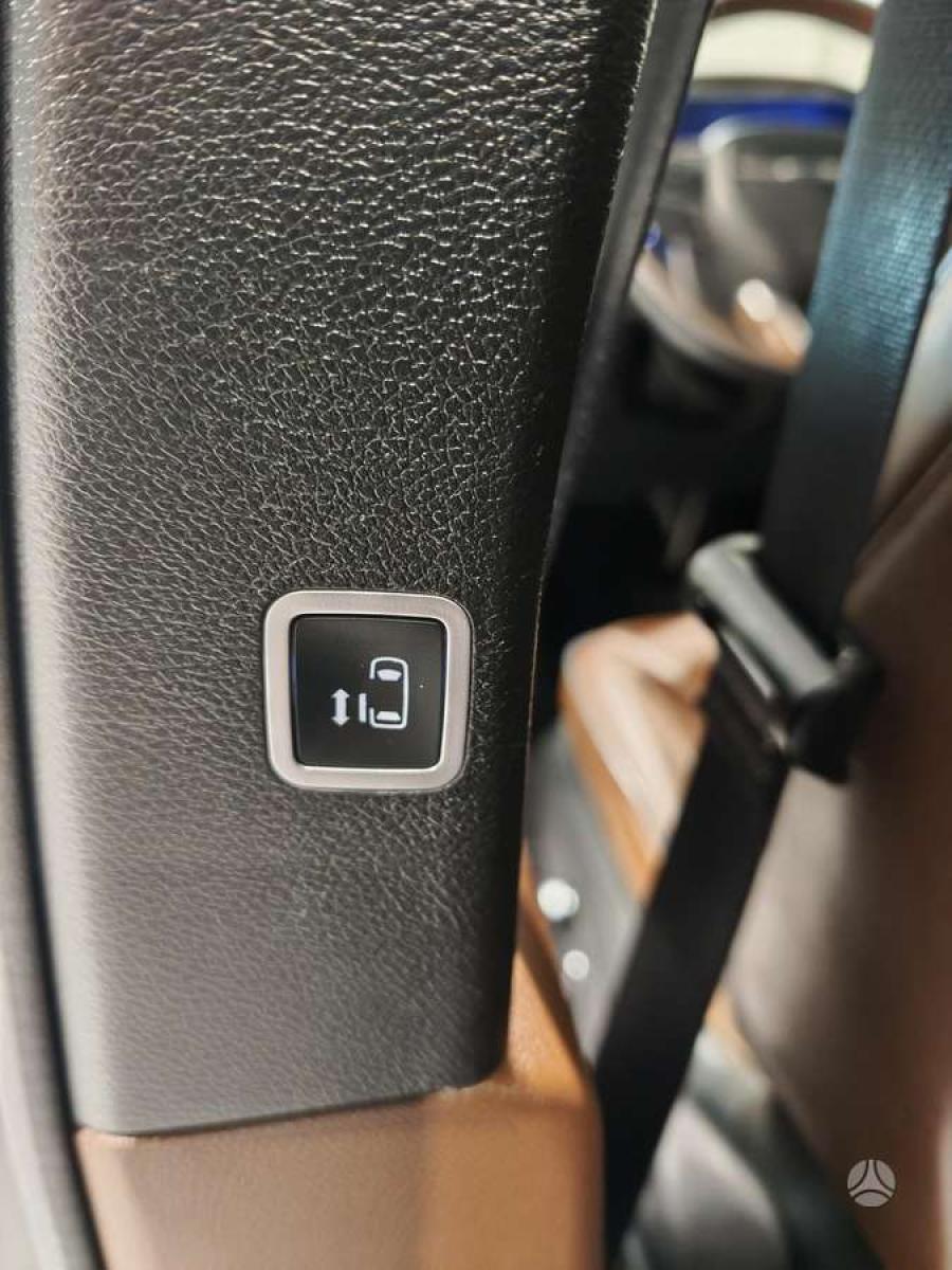 Brūns Chrysler Pacifica 2017 Šauļi, ar dzinēja tilpumu 3.61 L un nobraukumu 195 tūkst. km par 16900 €, foto 32 vietnē AUTOMOTO.COM.LV