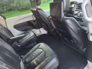 Brūns Chrysler Pacifica 2017 Šauļi, ar dzinēja tilpumu 3.61 L un nobraukumu 210 tūkst. km par 12000 €, foto 14 vietnē AUTOMOTO.COM.LV