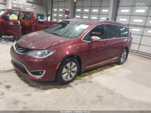 Brown Chrysler Pacifica 2017 in Palanga, with an engine capacity of 3.60 L and mileage of 182 thousand km for 18500 €, photo 22 on AUTOMOTO.COM.LV