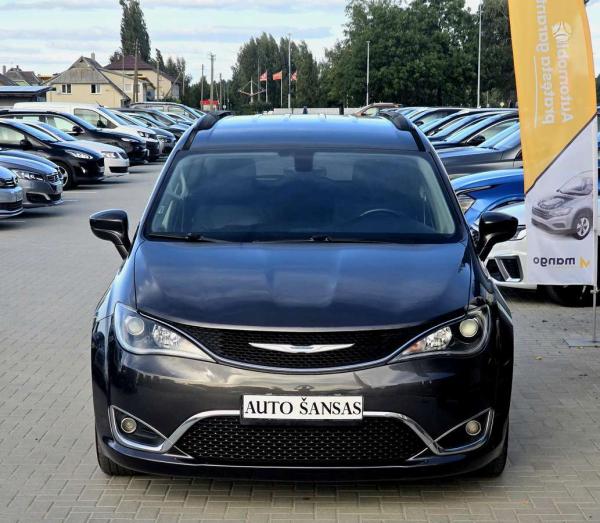Крайслер Пасифик 2017 в Таураге на AUTOMOTO.COM.LV Коричневый Крайслер Пасифик 2017 в Таураге, объемом двигателя 3.61 л и пробегом 145 тыс. км за 12800 €, фото 5 на AUTOMOTO.COM.LV