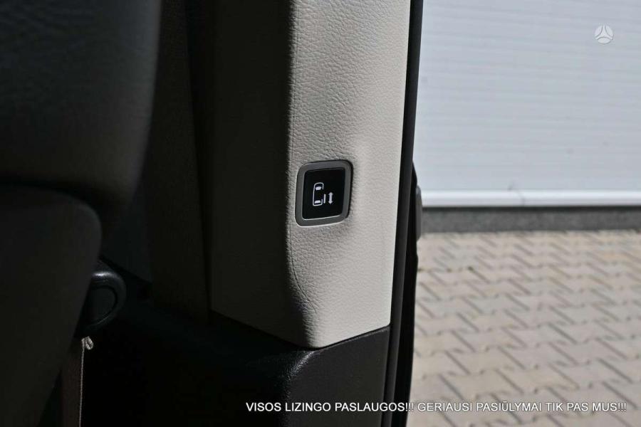Brūns Chrysler Pacifica 2022 Kretinga, ar dzinēja tilpumu 3.60 L un nobraukumu 132 tūkst. km par 21199 €, foto 31 vietnē AUTOMOTO.COM.LV