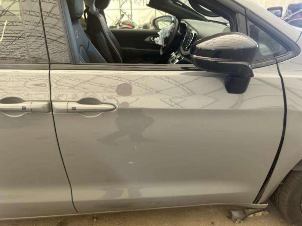 Chrysler Pacifica 2025 Šauļi vietnē Brūns Chrysler Pacifica 2025 Šauļi, ar dzinēja tilpumu 0.00 L un nobraukumu 23 tūkst. km par 19990 €, foto 10 vietnē AUTOMOTO.COM.LV
