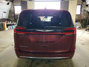 Chrysler Pacifica 2021 in Siauliai, with an engine capacity of 3.60 L and mileage of 126 thousand km for 13500 €, photo 6 on AUTOMOTO.COM.LV