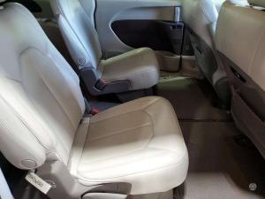 Chrysler Pacifica 2021 in Siauliai, with an engine capacity of 3.60 L and mileage of 126 thousand km for 13500 €, photo 10 on AUTOMOTO.COM.LV