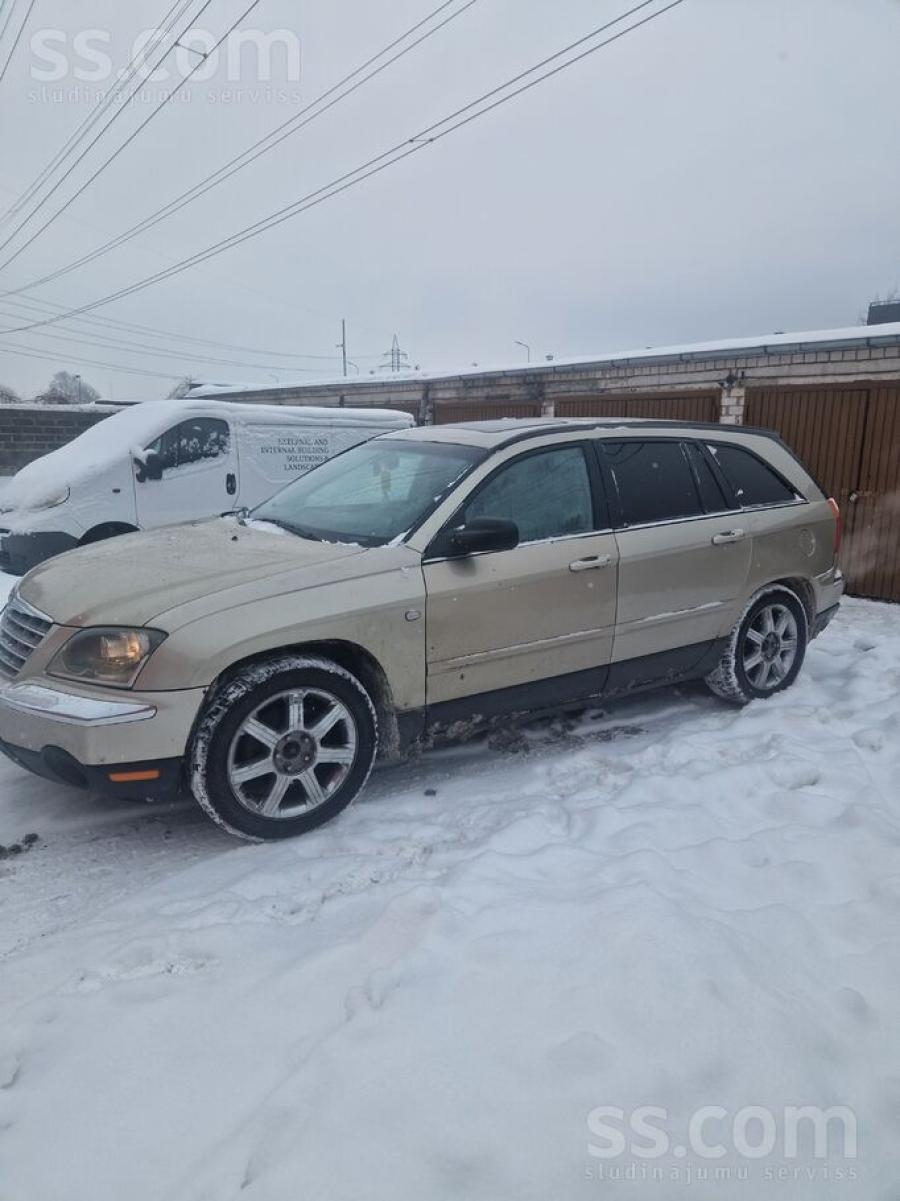 Pelēks Chrysler Pacifica 2005 Rīga, ar dzinēja tilpumu 3.50 L un nobraukumu 271 tūkst. km par 500 €, foto 3 vietnē AUTOMOTO.COM.LV