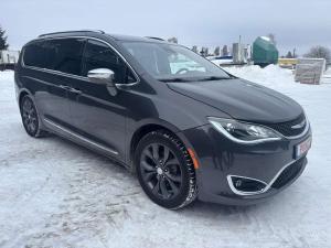 Grey Chrysler Pacifica 2017 in Vilnius, with an engine capacity of 3.60 L and mileage of 164 thousand km for 18500 €, photo 6 on AUTOMOTO.COM.LV
