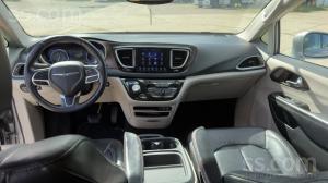 Pelēks Chrysler Pacifica 2017 Rīga, ar dzinēja tilpumu 3.60 L un nobraukumu 193 tūkst. km par 15000 €, foto 10 vietnē AUTOMOTO.COM.LV