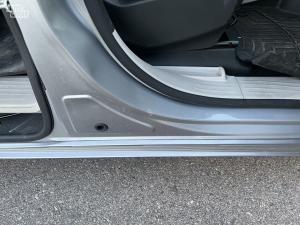 Grey Chrysler Pacifica 2018 in Kaunas, with an engine capacity of 3.60 L and mileage of 134 thousand km for 14500 €, photo 16 on AUTOMOTO.COM.LV