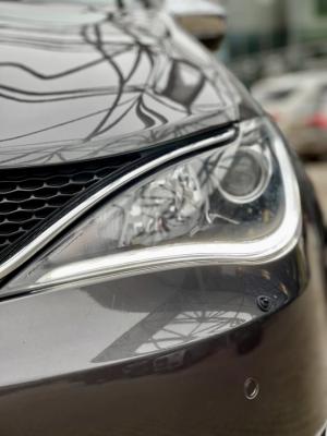 Grey Chrysler Pacifica 2018 in Riga, with an engine capacity of 3.60 L and mileage of 129 thousand km for 33400 €, photo 26 on AUTOMOTO.COM.LV