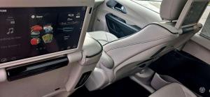 Pelēks Chrysler Pacifica 2018 Kretinga, ar dzinēja tilpumu 3.61 L un nobraukumu 186 tūkst. km par 16499 €, foto 33 vietnē AUTOMOTO.COM.LV