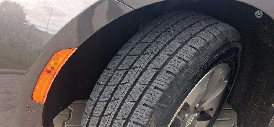 Pelēks Chrysler Pacifica 2018 Kretinga, ar dzinēja tilpumu 3.61 L un nobraukumu 186 tūkst. km par 16499 €, foto 38 vietnē AUTOMOTO.COM.LV