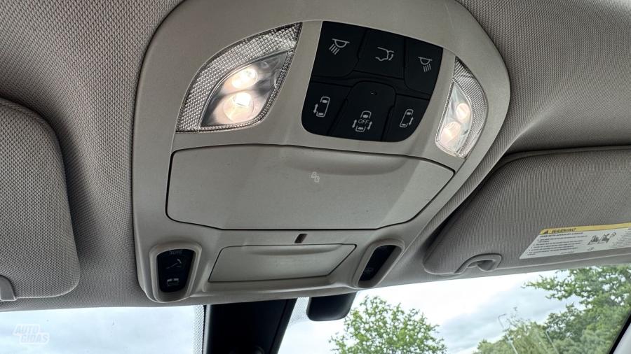 Pelēks Chrysler Pacifica 2018 Radviliškis, ar dzinēja tilpumu 3.60 L un nobraukumu 145 tūkst. km par 20500 €, foto 23 vietnē AUTOMOTO.COM.LV