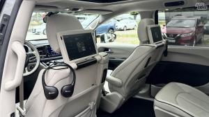 Pelēks Chrysler Pacifica 2018 Radviliškis, ar dzinēja tilpumu 3.60 L un nobraukumu 145 tūkst. km par 20500 €, foto 25 vietnē AUTOMOTO.COM.LV