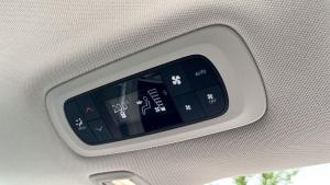Pelēks Chrysler Pacifica 2018 Radviliškis, ar dzinēja tilpumu 3.60 L un nobraukumu 145 tūkst. km par 20500 €, foto 32 vietnē AUTOMOTO.COM.LV