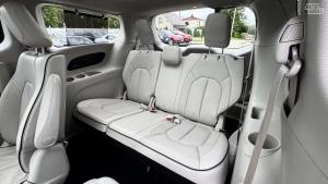Pelēks Chrysler Pacifica 2018 Radviliškis, ar dzinēja tilpumu 3.60 L un nobraukumu 145 tūkst. km par 20500 €, foto 34 vietnē AUTOMOTO.COM.LV