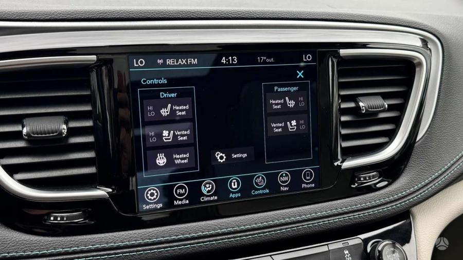 Pelēks Chrysler Pacifica 2018 Radviliškis, ar dzinēja tilpumu 3.60 L un nobraukumu 145 tūkst. km par 20500 €, foto 22 vietnē AUTOMOTO.COM.LV