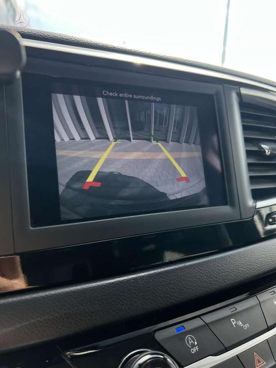 Grey Chrysler Pacifica 2018 in Vilnius, with an engine capacity of 3.61 L and mileage of 238 thousand km for 13800 €, photo 18 on AUTOMOTO.COM.LV
