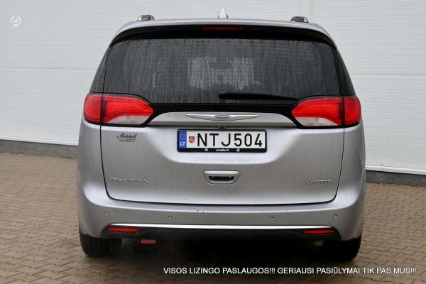 Pelēks Chrysler Pacifica 2018 Kretinga, ar dzinēja tilpumu 3.61 L un nobraukumu 276 tūkst. km par 13899 €, foto 10 vietnē AUTOMOTO.COM.LV