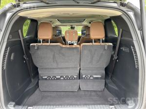 Grey Chrysler Pacifica 2019 in Valka, with an engine capacity of 3.60 L and mileage of 92 thousand km for 33650 €, photo 19 on AUTOMOTO.COM.LV