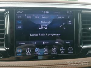 Grey Chrysler Pacifica 2019 in Valmiera, with an engine capacity of 3.60 L and mileage of 92 thousand km for 28450 €, photo 22 on AUTOMOTO.COM.LV