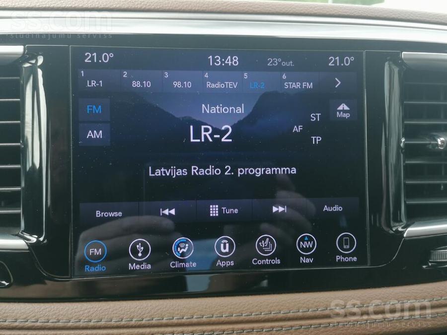 Grey Chrysler Pacifica 2019 in Valmiera, with an engine capacity of 3.60 L and mileage of 92 thousand km for 28450 €, photo 22 on AUTOMOTO.COM.LV