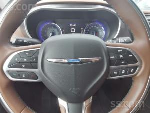 Grey Chrysler Pacifica 2019 in Valmiera, with an engine capacity of 3.60 L and mileage of 92 thousand km for 28450 €, photo 24 on AUTOMOTO.COM.LV