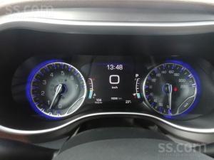 Grey Chrysler Pacifica 2019 in Valmiera, with an engine capacity of 3.60 L and mileage of 92 thousand km for 28450 €, photo 25 on AUTOMOTO.COM.LV