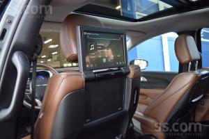 Grey Chrysler Pacifica 2019 in Riga, with an engine capacity of 3.60 L and mileage of 92 thousand km for 21900 €, photo 16 on AUTOMOTO.COM.LV