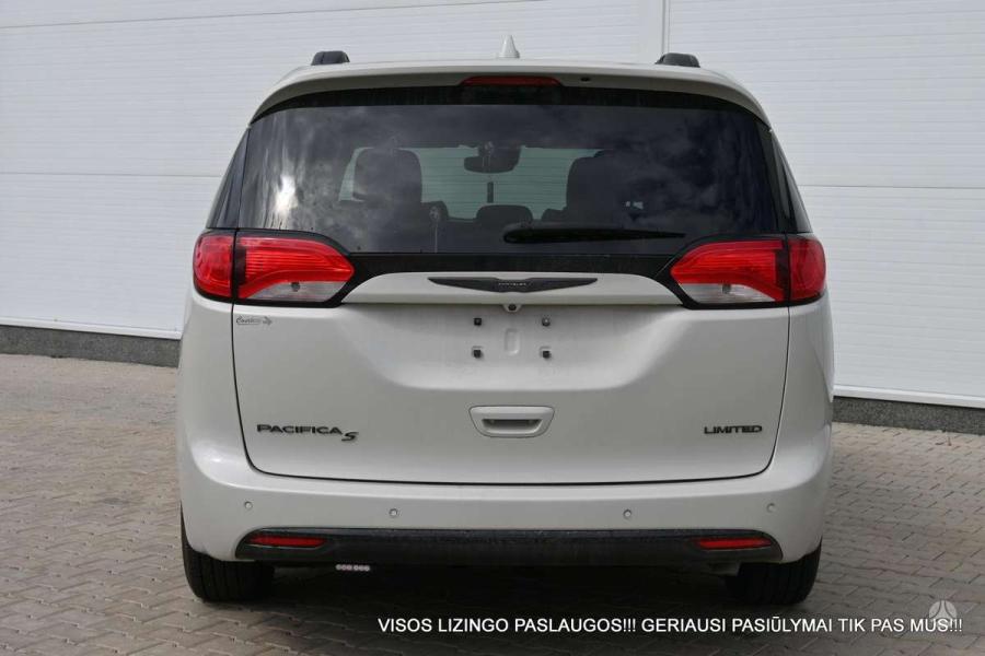 Pelēks Chrysler Pacifica 2020 Kretinga, ar dzinēja tilpumu 3.61 L un nobraukumu 84 tūkst. km par 24499 €, foto 12 vietnē AUTOMOTO.COM.LV